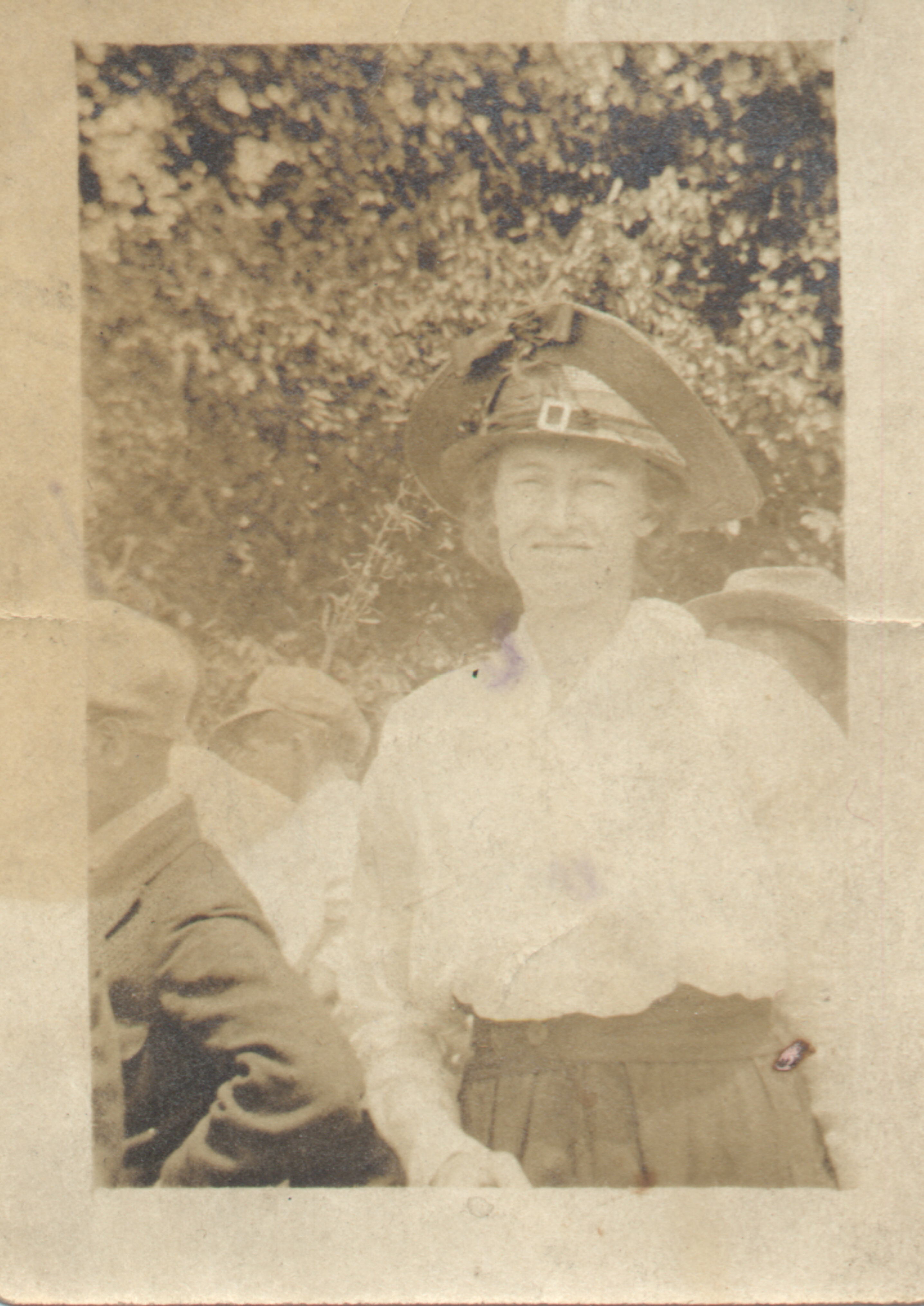 Photos: PHOTO: Ollie Cook Peacock with hat: Geeky Genealogist